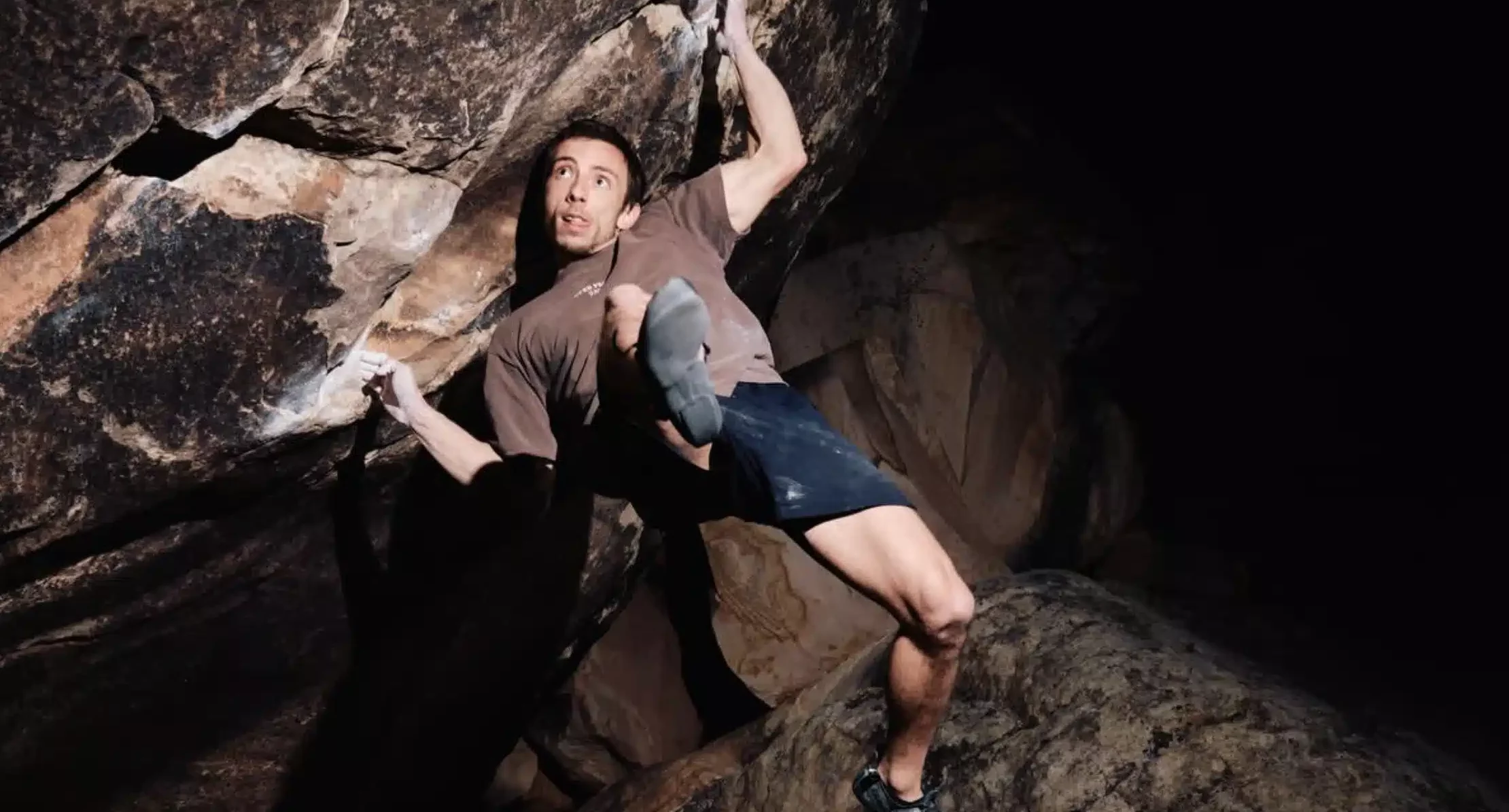 Simon Lorenzi begeht Shaolin (9A) in den Red Rocks